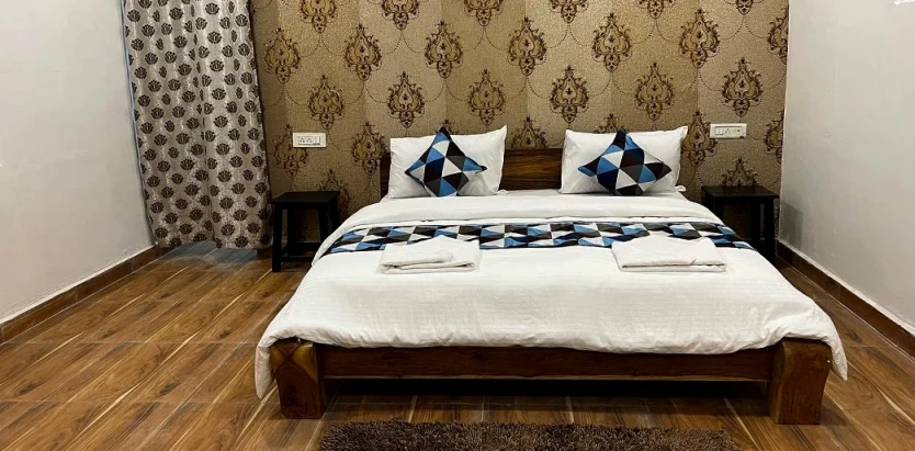 Resorts & Hotels Near Kanha National Park | Khatia & Mukki